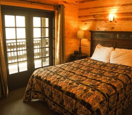 Lodging - Roaring River State Park